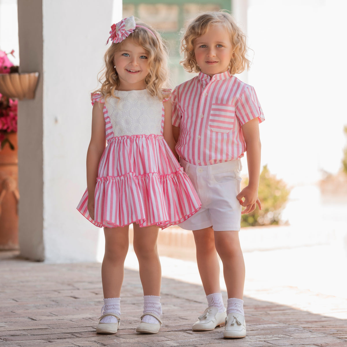 How to Style Sibling Sets for Birthdays & Events